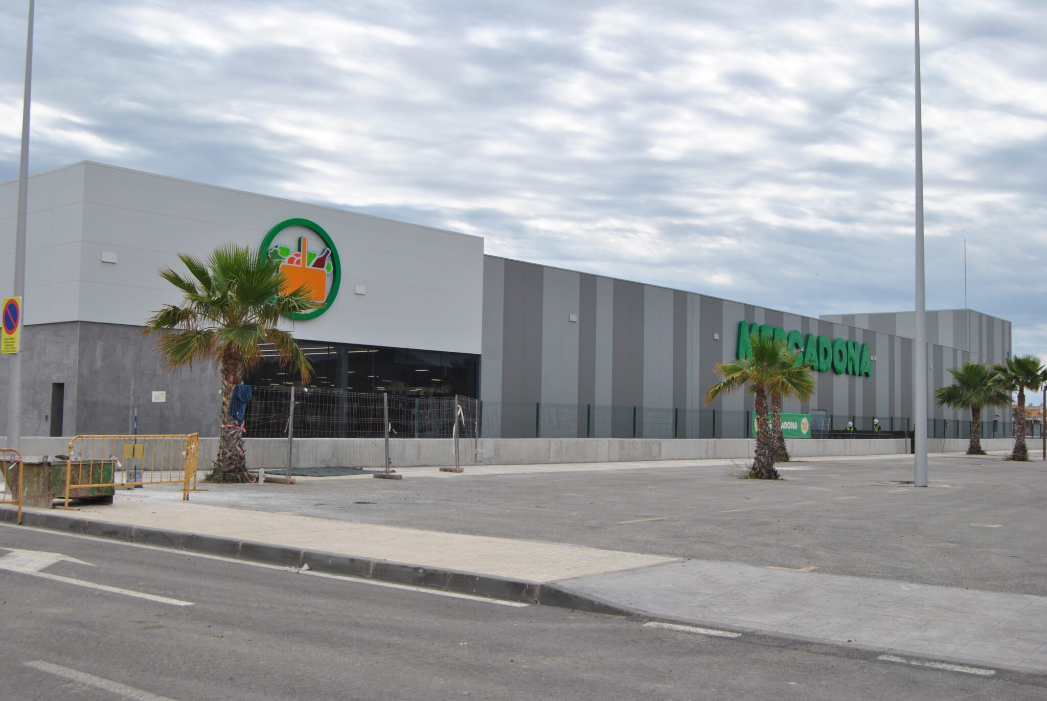 Así será el nuevo Mercadona de Cabo de Palos: abrirá en junio de 2026 ...